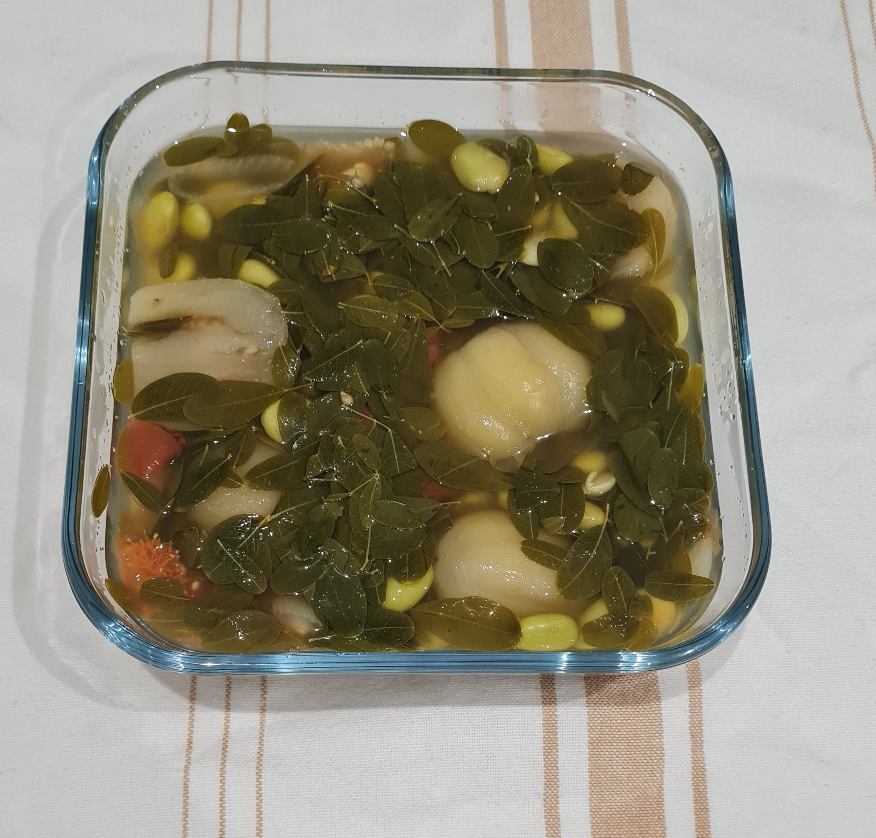 6-Romazava felimorongo (Moringa leaves stew) – Malagasy food